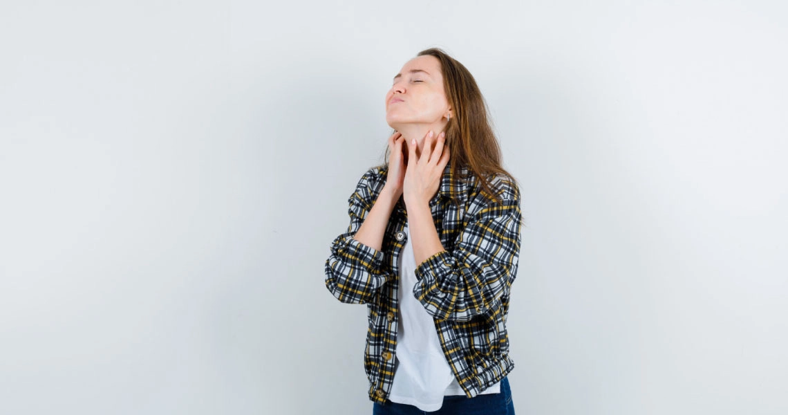 Voice Disorder Demonstration: How a Voice Therapist Works with Patients ...